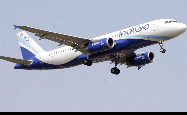 పైలట్‌ నోట జై శ్రీరాం | IndiGo pilot chants Jai Shri Ram as first ...