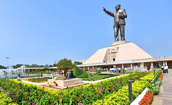 స్టాట్యూ ఆఫ్ సోషల్ జస్టిస్: విజయవాడ ప్రతిష్ట ఆకాశమంత ఎత్తుకు.. | Dr BR ...