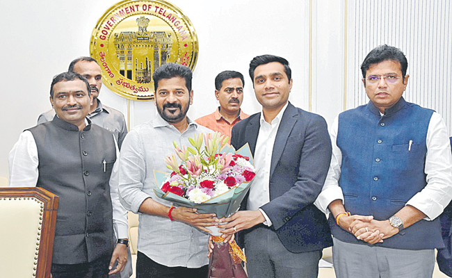 Telangana: రాష్ట్రంలో పెట్టుబడులకు సిద్ధం | Representatives of Adani ...