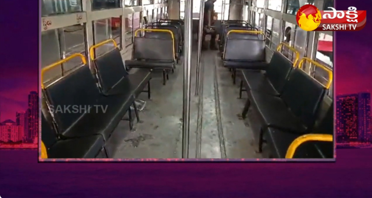 ఇది మెట్రో కాదు..ఆర్టీసీ బస్సు | TSRTC Buses Metro Train Model Seating ...