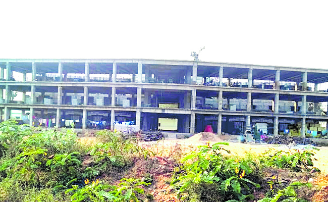 ఇంధన ఆదాకు రోల్‌మోడల్‌ ‘ఈసీబీసీ బిల్డింగ్‌’ | ECBC Building is role ...