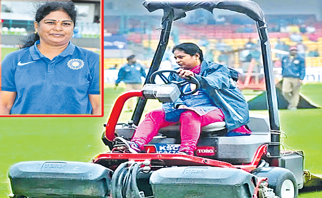 WPL 2024: తొలి మహిళా క్యూరేటర్‌ జసింత | WPL 2024: Jacintha Kalyan Makes ...