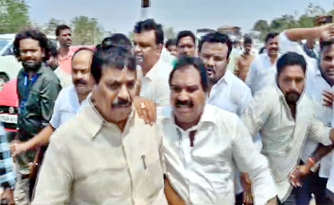 బీజేపీలో చేరిన బీఆర్‌ఎస్‌ నేత ఆరూరి రమేష్‌ | BRS Leader Aruri Ramesh ...