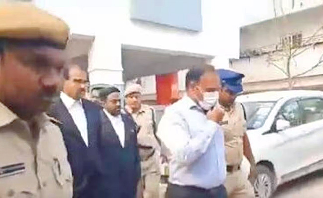 HYD: ప్రణీత్‌రావు ఫోన్‌ ట్యాపింగ్‌ కేసులో మరో ట్విస్ట్‌ | Police Speed ...
