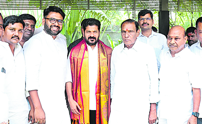 సీఎం రేవంత్‌ను కలసిన కేకే | BRS Leader Madan Reddy Meet CM Revanth ...