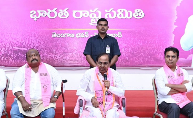 కేసీఆర్‌ మీటింగ్‌కు డుమ్మా.. ఆ ఎమ్మెల్యే జంపింగ్‌ కన్‌ఫర్మ్! | Tellam ...