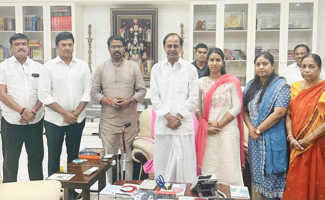 కంటోన్మెంట్‌ బీఆర్‌ఎస్‌ అభ్యర్ధిగా నివేదిత | KCR Announce Niveditha as ...