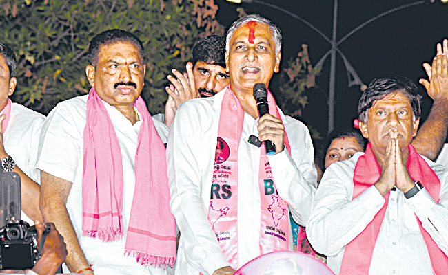 బీజేపీ, కాంగ్రెస్‌ల చీకటి ఒప్పందం | Tanniru Harish Rao comments over ...