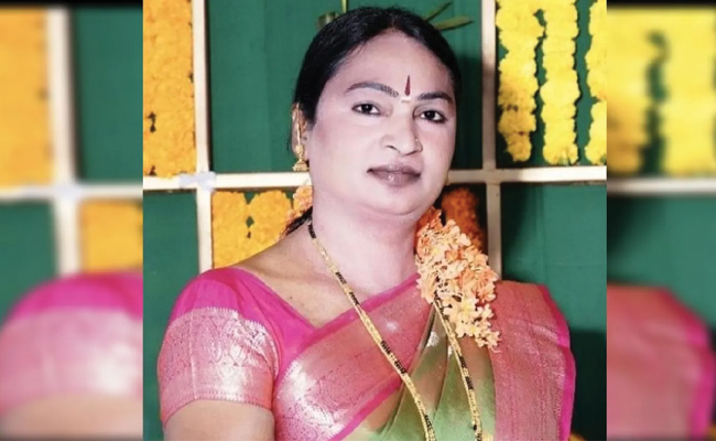 లైలా.. ఓ అంబాసిడర్‌ | Transgender Oruganti Laila Chosen As Icon For Telangana Election ...