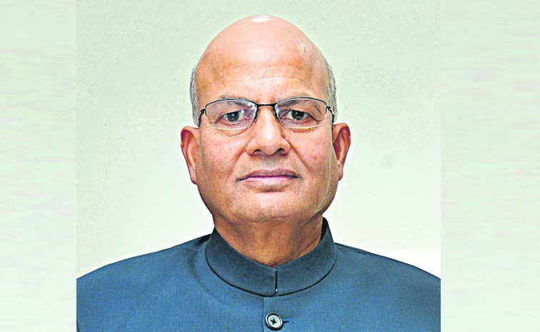 జగన్‌కు ఓటేయకపోతే నష్టపోతాం | Justice Vangala Eswariah comments on ...