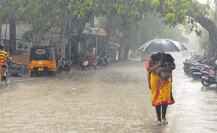 మూడు రోజులు వానలే | Heavy rain in Andhra Pradesh for three days | Sakshi