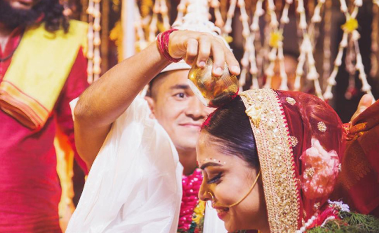 Sunil Chhetri Love Story: ‘చిన్నపిల్లవి చదువుకో అని చెప్పాను.. కానీ నా ...