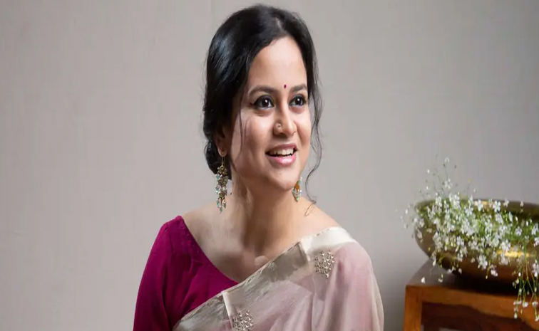 Pavithra Chari నా కల నెరవేరింది, ఆయనతో పనిచేయడం నా అదృష్టం | Indian ...