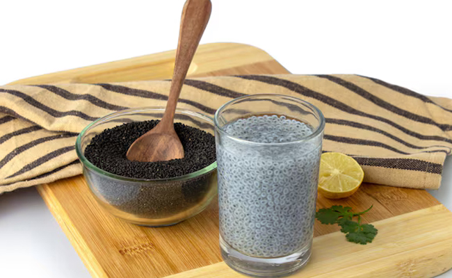 వెయిట్‌ లాస్‌ చిట్కా : సబ్జా వాటర్‌ తీసుకుంటే! | do you know about ...