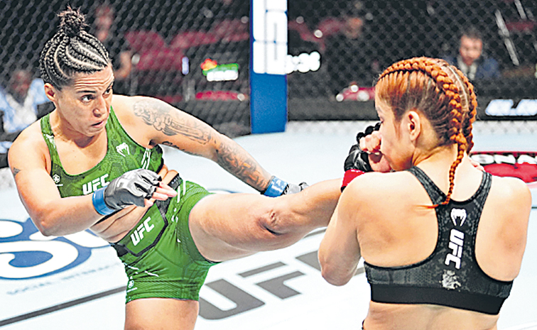 పూజా తోమర్‌ ఘనత | Pooja Tomar is the first Indian fighter to win in UFC ...