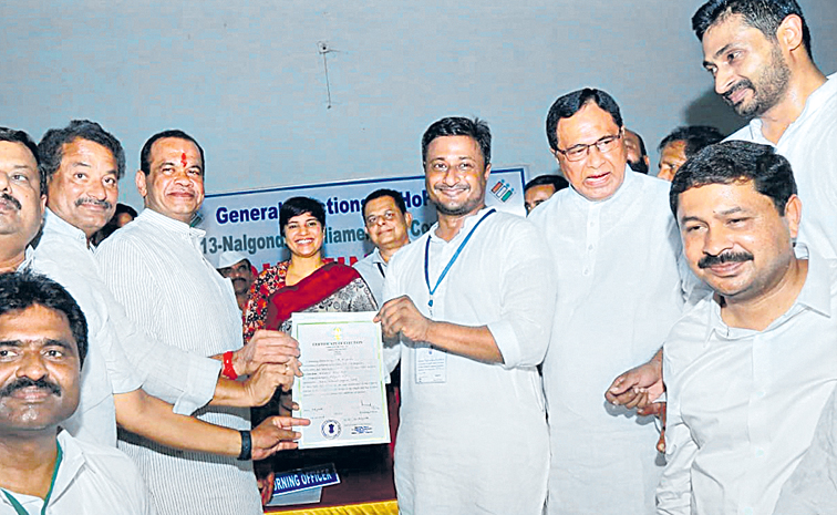 రఘువీర్‌రెడ్డి రికార్డు మెజారిటీ | Raghuveer Reddy record majority | Sakshi