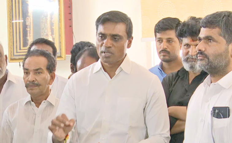 AP: నిన్న దాడి.. ఇవాళ సెక్యూరిటీ తగ్గించారు | YSRCP MP Mithun Reddy Key Comments Over Punganuru ...