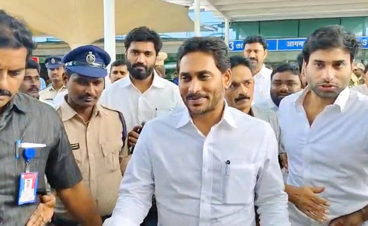 గన్నవరం చేరుకున్న వైఎస్‌ జగన్‌.. ఘన స్వాగతం | YS Jagan Return Gannavaram After YSRCP Delhi ...