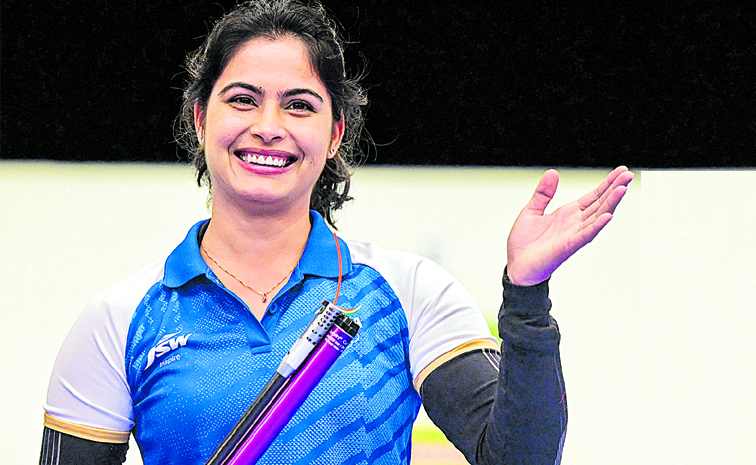 మను మురిపించె... | Indian shooter Manu Bhakar won the bronze medal | Sakshi