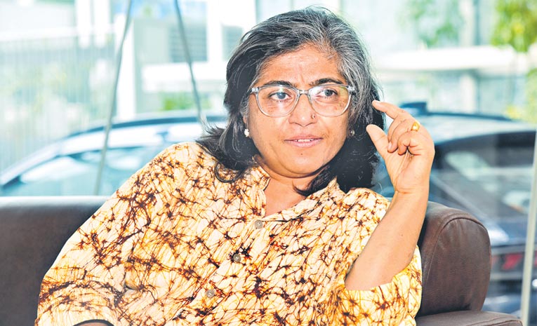 నీలినీడలో ఆడపిల్ల | sunitha krishnan interview on sakshi | Sakshi