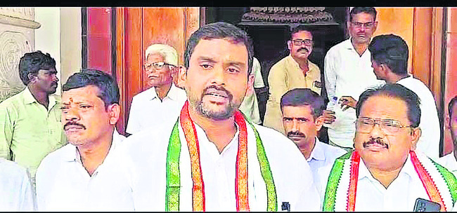 కక్ష సాధింపు మంచిది కాదు | - | Sakshi