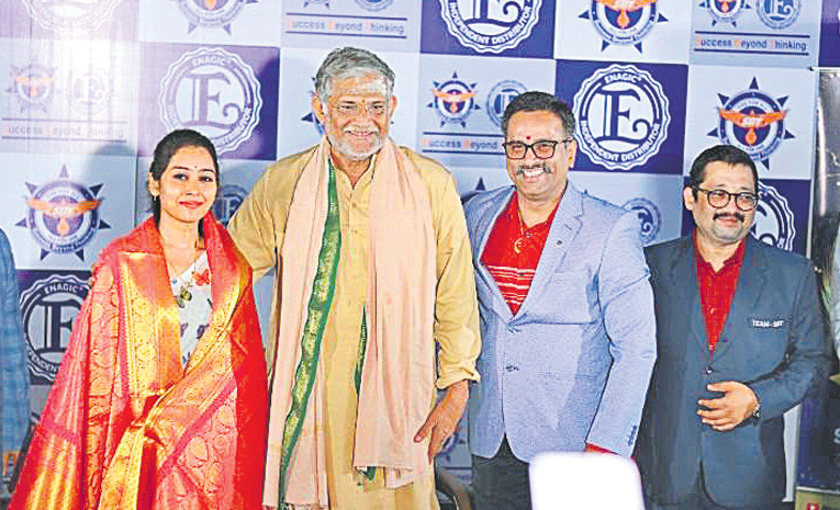 లక్ష్యం వైపు.. లాక్షనాయుడు | Dr Laaksha Naidu Success story | Sakshi