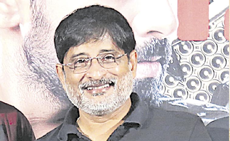 అందులో వాస్తవం లేదు: నిర్మాత రవిశంకర్‌ | Producer Ravi Shankar Gives ...