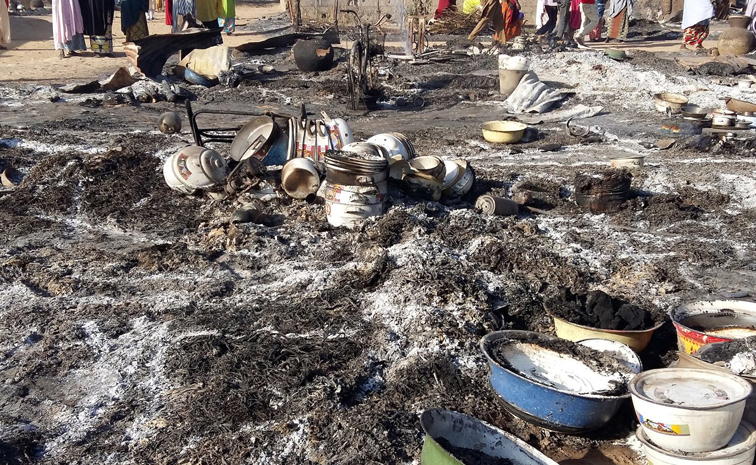 నైజీరియాలో దుండగుల కాల్పులు.. 100 మందికిపైగా మృతి | militants fired on ...