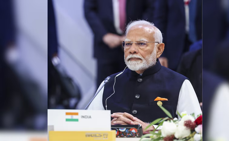 ప్రధాని మోదీ, జిన్‌పింగ్‌ చర్చలు | Pm Modi Speech In Bricks Summit In ...