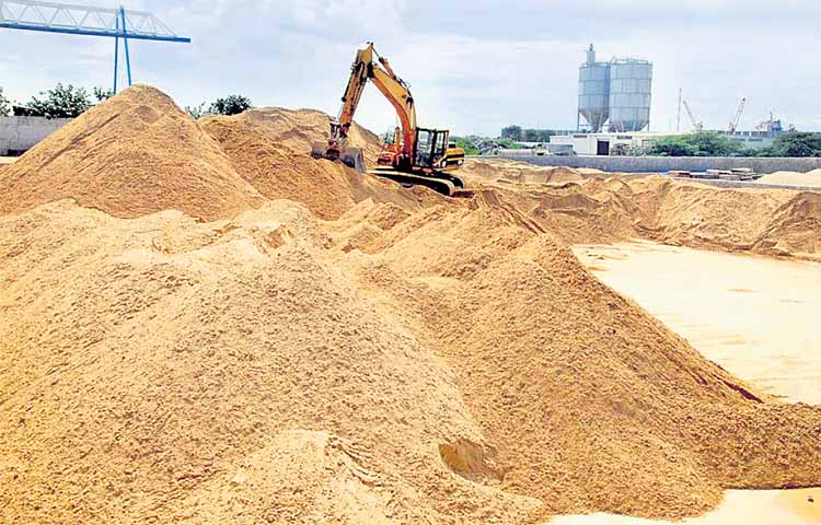 దళారులెవరు బాబూ.. తమ్ముళ్లేగా? | 80 lakh tonnes of sand stored by the ...