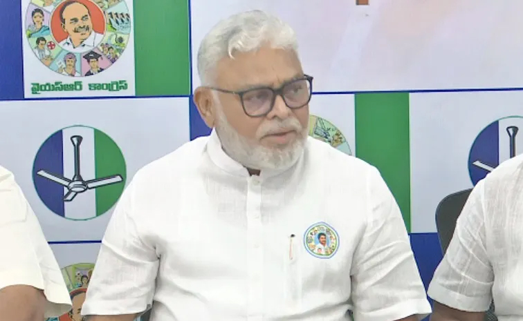 సహన కుటుంబానికి అండగా ఉంటాం: అంబటి రాంబాబు | Ysrcp Leader Ambati Rambabu Gives Rs 10 lakh To ...