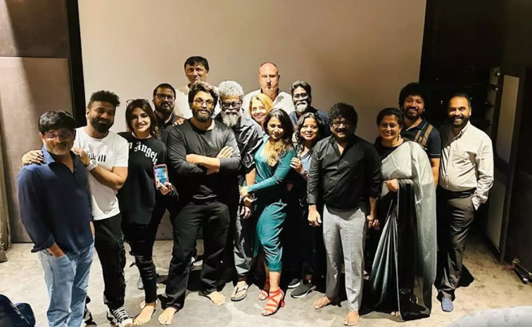 పార్టీ చేసుకున్న 'పుష్ప'.. శ్రీవల్లి మిస్! | Pushpa 2 Movie Team ...