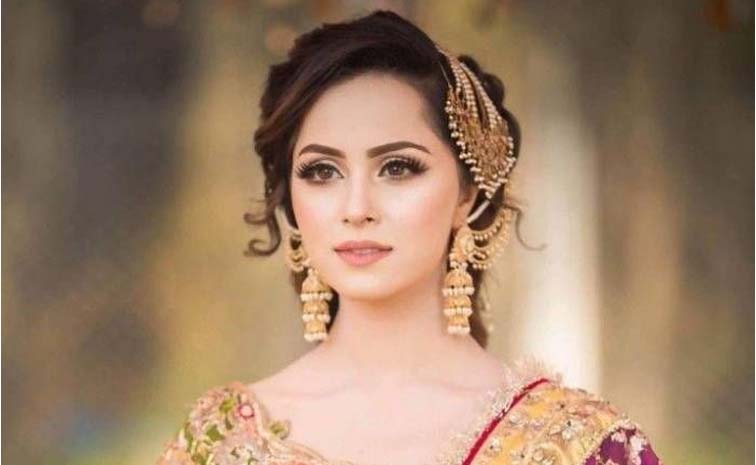 నటి నిమ్రా ఖాన్ క్రాష్ డైట్‌: ఇది ఆరోగ్యకరమేనా...? | Pakistani Actor Nimra Khan Crash Diet: Just ...