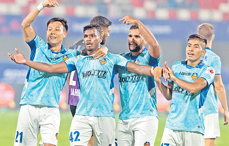 గోవా ఘన విజయం | Goa Football Club beats Odisha in Indian Super League ...