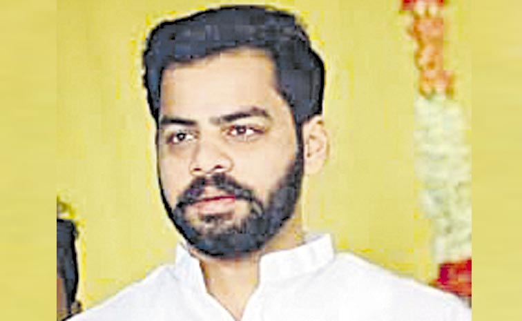 భూమా కుటుంబానికి ‘విజయ’ షాక్‌ | Vijaya Dairy declared Bhuma Vikhyat ...