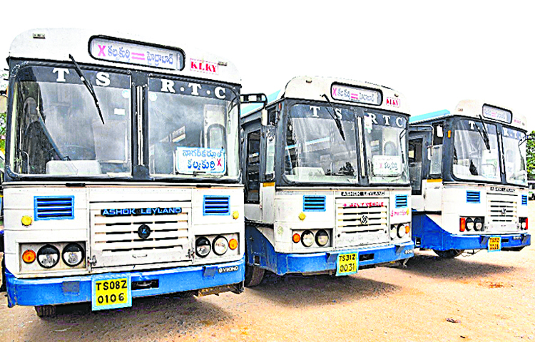 ఆర్టీసీలో తొలిసారి ఔట్‌సోర్సింగ్, కాంట్రాక్టు డ్రైవర్లు! | Outsourcing ...