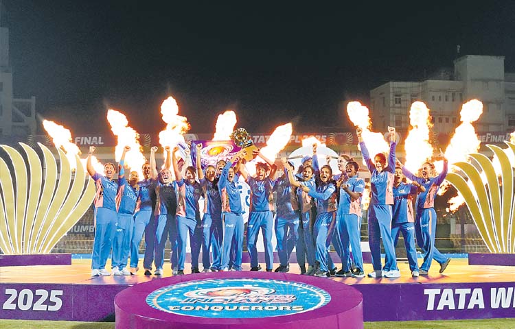 జై ముంబై | Mumbai Indians are the winners of WPL 2025 | Sakshi