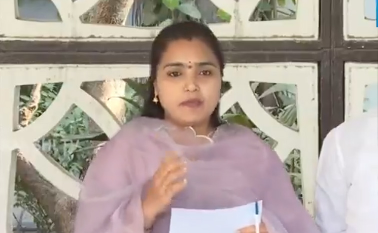 ‘ఇది పార్లమెంట్ సాక్షిగా జరిగిన అన్యాయం’ | YSRCP Araku Mp Tanuja Rani ...
