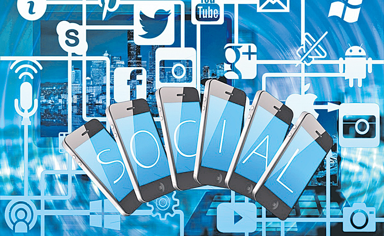 టీవీని దాటేసిన డిజిటల్‌ మీడియా | Digital Media Overtook TV By 17percent ...