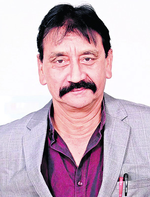 నువ్వు వస్తున్నావు సరే.. | - | Sakshi