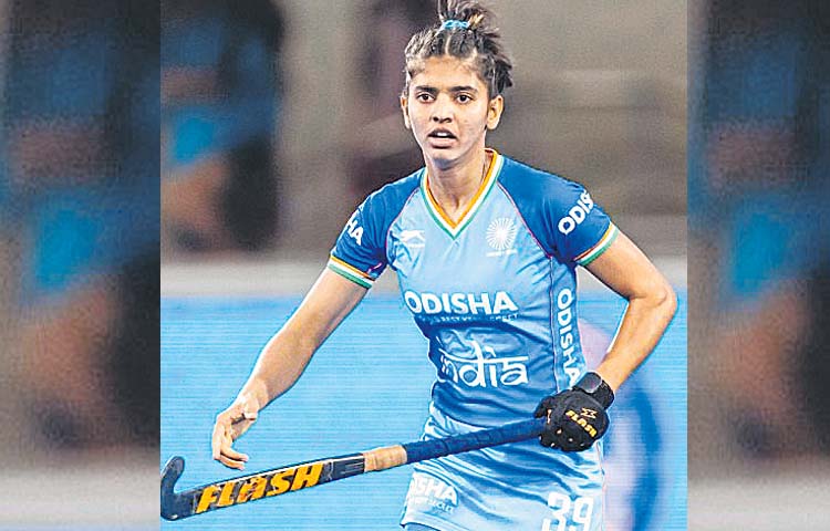 మన ఆటలో వేగం పెరగాలి | Indian womens hockey rising star Sakshi Rana ...