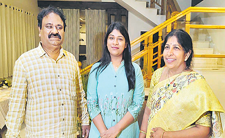 ప్రజాసేవే లక్ష్యం | TSPSC Group 1 Topper Lakshmi Deepika Komireddy ...