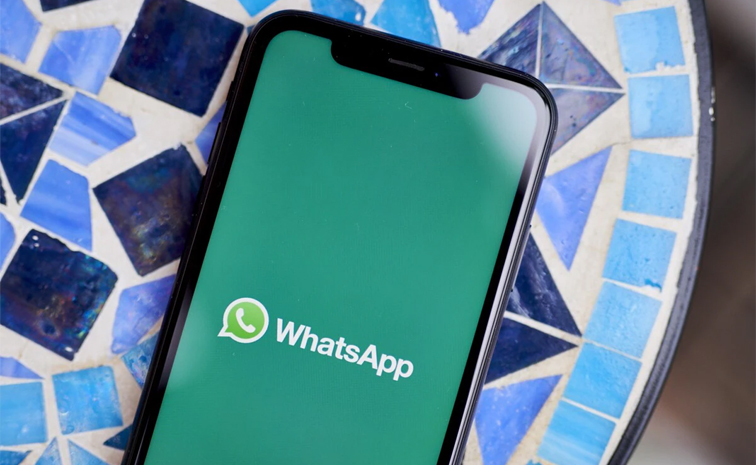 నేరుగా వాట్సాప్‌లో.. ఇన్వెస్టర్లకు సరికొత్త ఫీచర్‌ | HDFC AMC launches tap based feature for ...