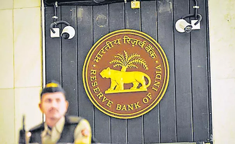 వడ్డీరేట్ల తగ్గింపు ప్రభావం ఎప్పటి నుంచంటే.. | temporary and long term ...