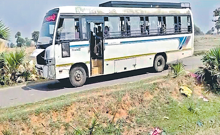 వ్యూహాత్మకమా.. వెనకడుగా! | Central Govt brakes on Operation Kagar in ...