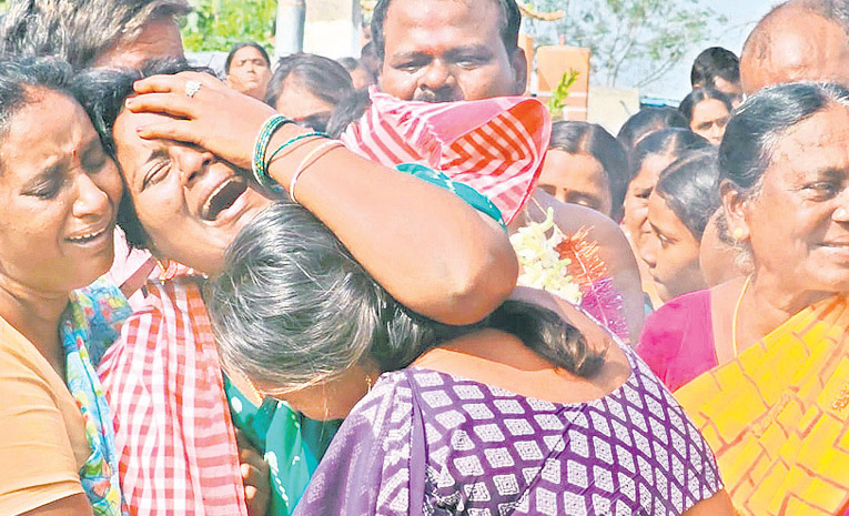 ‘అంతిమ’ రాగం.. భావోద్వేగం! | Funeral Trends That Are Changing Death ...