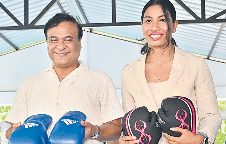 రూ. 500కే లవ్లీనా అకాడమీలో బాక్సింగ్‌ శిక్షణ | Boxing training at ...