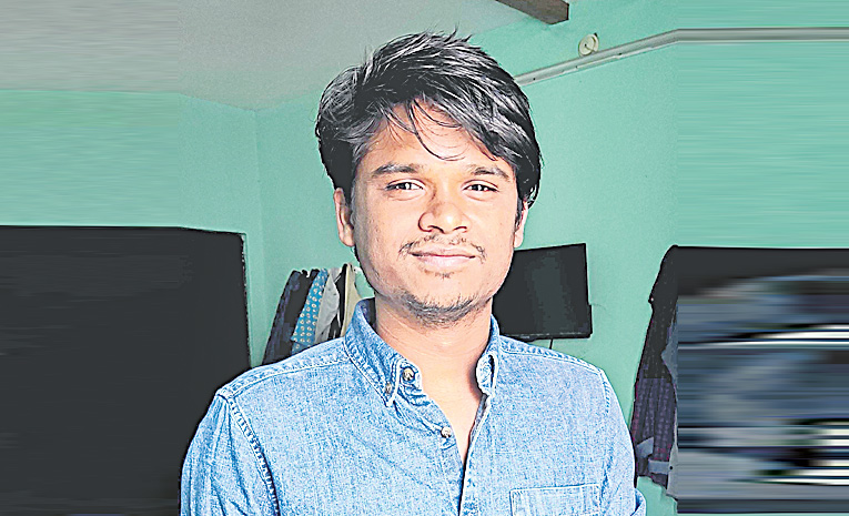 నేను భూమి మీద ఉండి ఉద్ధరించేది ఏం లేదు..! | Software Engineer Ends Life In Hyderabad | Sakshi