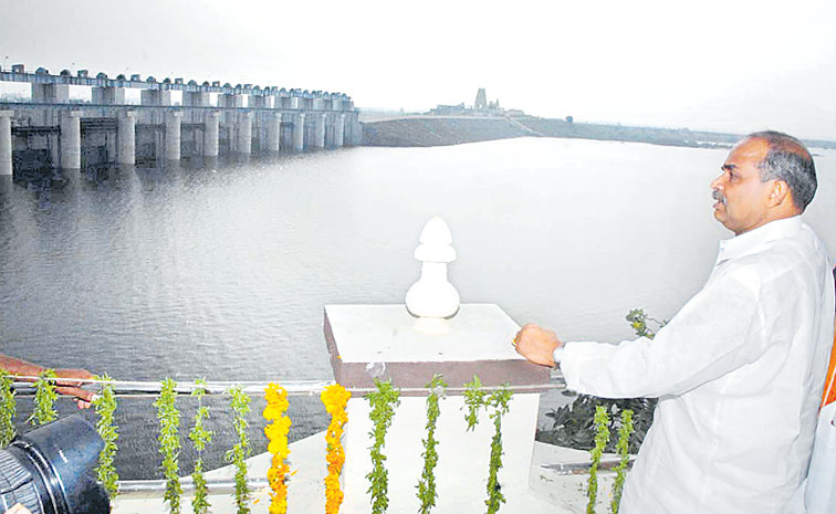 జలయజ్ఞమే తెలుగు రాష్ట్రాలకు శ్రేయస్కరం | YSR 76th birth anniversary ...