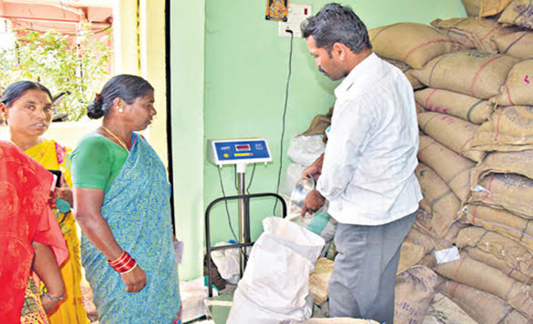 కొత్త కార్డులకు రేషన్‌ | New Ration Cards in Telangana | Sakshi